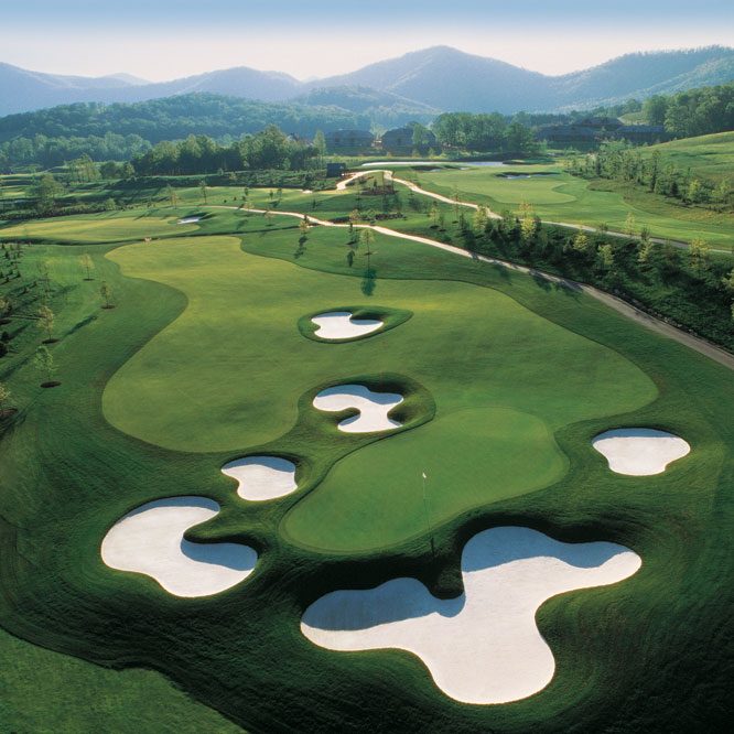 Luxury Golf Communities in North Carolina (2025 Guide)